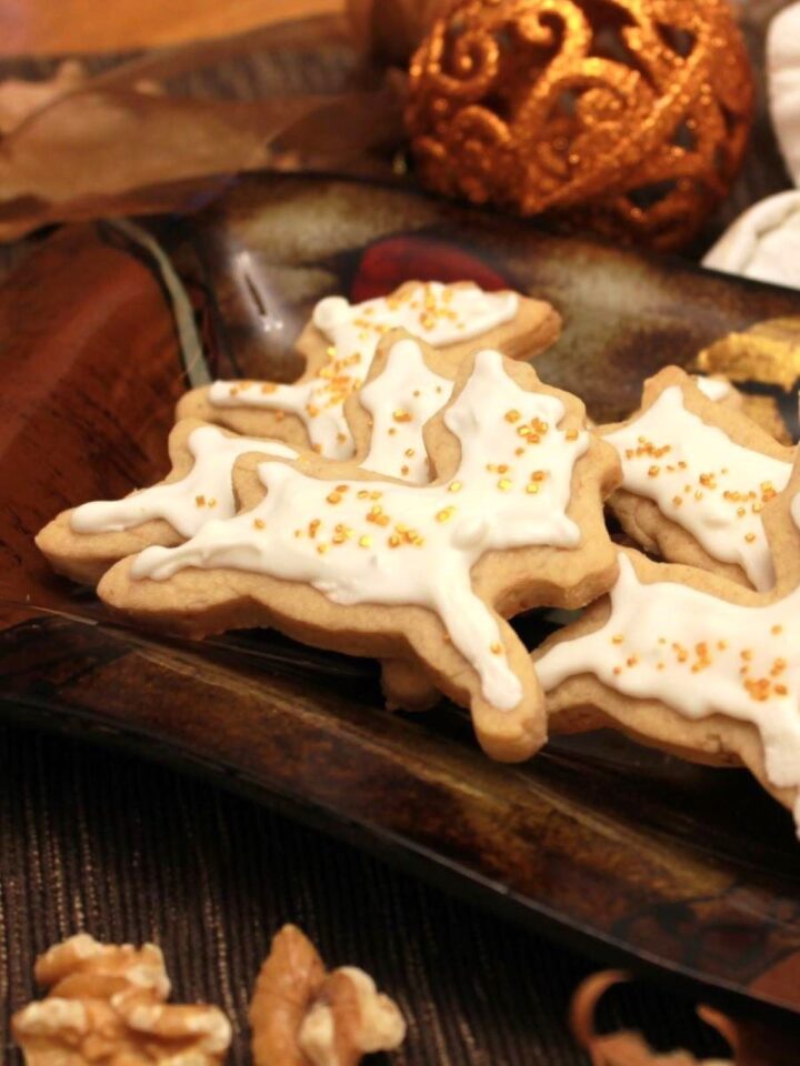 Delicious Maple Walnut Cookies