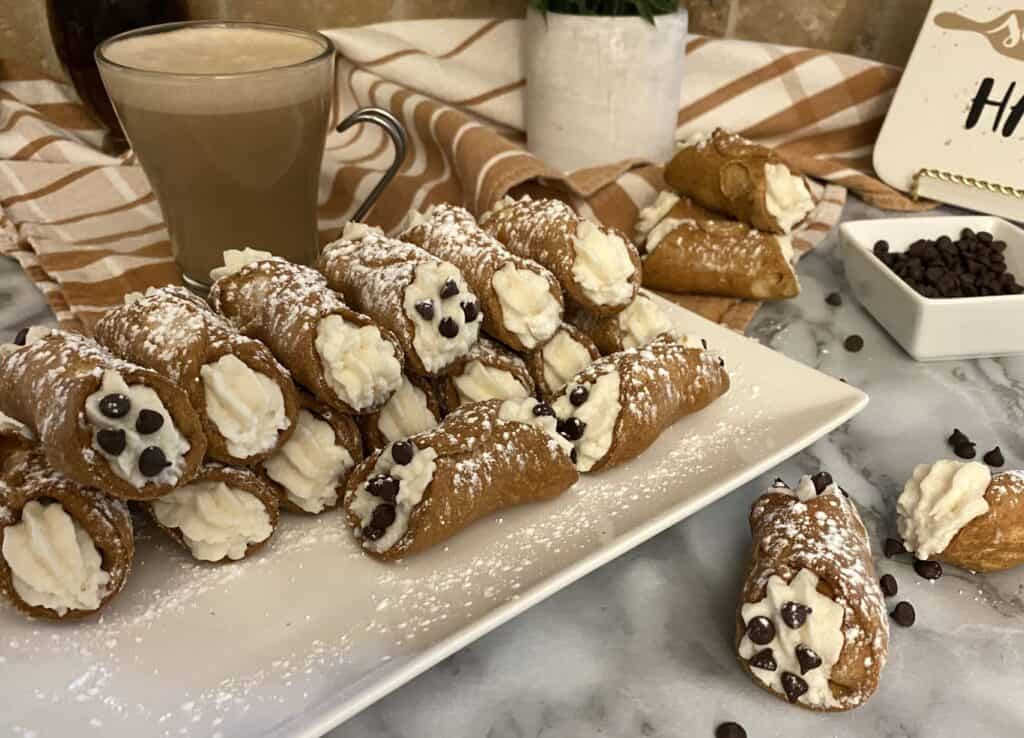 Italian Cannoli with Ricotta