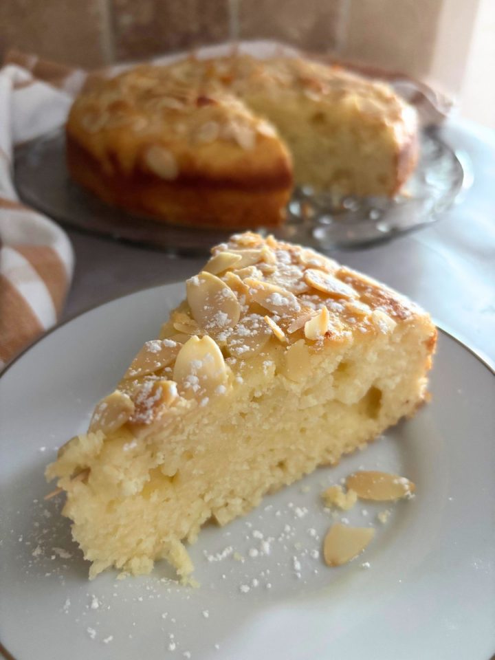 Almond Ricotta Cake Recipe (Moist, Light, and Italian-Inspired)